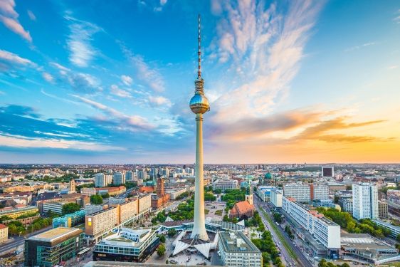560x384_Berlin_02.jpeg